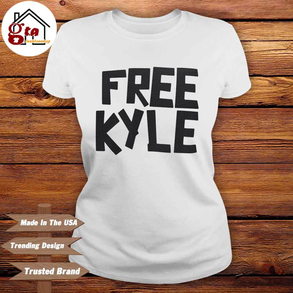 Free Kyle Rittenhouse 2021 T-shirt, hoodie, sweater, long sleeve and ...